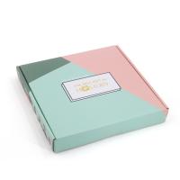 China Custom printed White Cardboard Clothing Mailer Shipping Packaging Box With Logo for sale