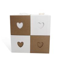China Custom Retro Candy Box Heart Window Kraft Paper Favour Box For Wedding Party for sale