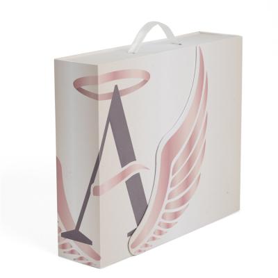 China Custom Cardboard Large Gift Box With Magnetic Closure And Plastic Handle for sale