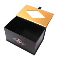 China Rectangle Ribbon Handle CMYK Magnetic Flap Gift Box for sale