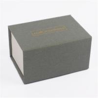 China Customized Flap Lid Cardboard Packaging Magnetic Closure Gift Box With Logo for sale