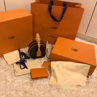China Custom Logo Printed Luxury Brand Clutch Wallet Purse Handbag Packaging Gift Box for sale