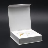 China Custom Logo Printing Paper Slim VIP Gift Card Boxes Credit Card Holder Packaging Box For Card for sale
