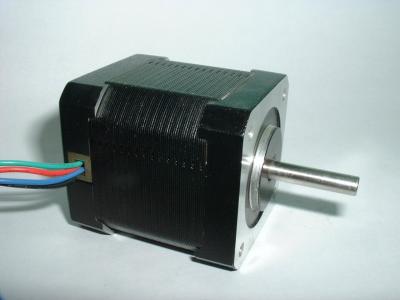 China NEMA17 42mm Hybrid Stepping Motor 1.8° Step Angle with 25-60mm Length Options and 1.5-7.3 kg.cm Torque Range for sale