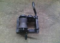 China Portable Manual Hand Wire Rope Winch /  Mini Hand Winch For Power Construction for sale