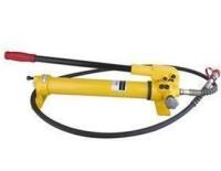 China Small Volume High Pressure Hand Hydraulic Pump Convenient to Carry for sale