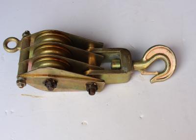 China 10kN Three-Wheel Steel Hoisting Tackle with Galvanized Frame for Tower Erection and Lifting Pulley Applications for sale