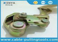 China 1 Ton Rated Load Cable Pulling Grip with Anti-Slip Serrated Jaw and Galvanized Surface for ACSR AAC Conductors for sale