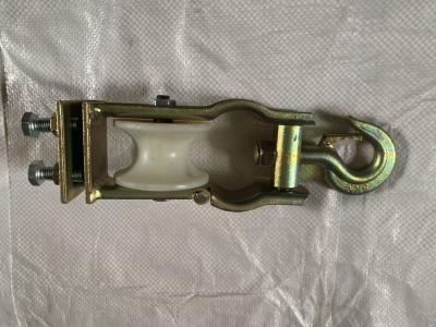China Durable Conductor Stringing Pulley Block with 5-20 KN Rated Load and 1.9-2.5KG Weight for Overhead Lines for sale