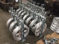 China Aluminum Sheave Stringing Pulley Block with Corrosion Resistant Galvanized Surface and High Load Capacity for Power Line Construction for sale