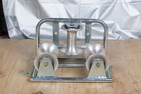 China Heavy-Duty Steel Frame Triple Roller Guide for 90° Bend Handling in Power Cable Installation for sale