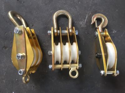 China Aluminum Alloy Snatch Block Wire Rope Pulley with Nylon Wheel and Side-Opening Design for Heavy-Duty Lifting for sale