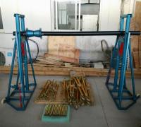 China 20 Ton Cable Drum Stand With Hydraulic Lifting Jack In Line Construction for sale