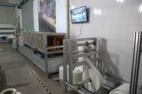 China Automatic Polyester Mylar Automatic Shrink Wrap Machine For Sandwich Busway for sale