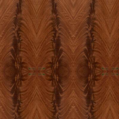 China Hotel Decoration Natural Mahogany Wood Veneer Un Normal Crotch Grain Man Made for sale