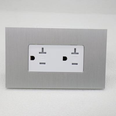 China EASTKAME 15amp 125V US Decorator Duplex Electrical Wall Receptacle Switch Outlet Socket with Tamper Resistant Max Current 15a for sale