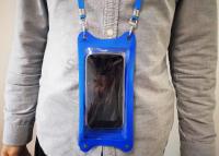 China IPX8 Waterproof Cell Phone Pouch Triple Sealed for iPhone 14 13 Pro Max Samsung Galaxy S22 7.5 inch for sale