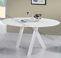 China Super White Painted Tempered Glass Dining Table Dia 1.5 Meter Streamlined Legs for sale