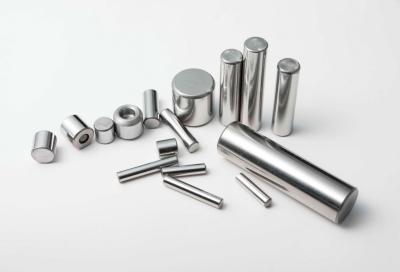 China High precision needle rollers made of chrome steel used for needle roller bearings for sale