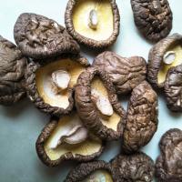 China Premium Dried Shiitake Mushrooms Healthy Nutritious Delicious for sale