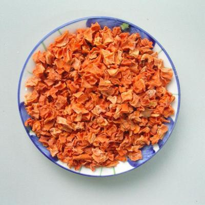 China Dried Carrot Chips Bulk Cross Cut 150mg Sodium Healthy Crunchy Snack for sale