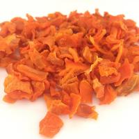 China Dried Carrot Chips Cross Cut 3g Fiber 200% Vitamin A Healthy Snack Bulk for sale