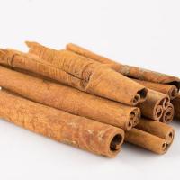 China Dried Cinnamon Sticks For Tea And Spices for sale