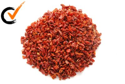 China OEM ODM Dehydrated Red Bell Pepper Flakes 8% Moisture Content in 9x9mm, 6x6mm, 3x3mm, 1-3mm Sizes with ISO9001 Certification for sale