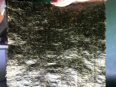 China Dark Green Food Grade Sushi Nori Seaweed Sheets 19x21cm with 5% Max Moisture Content for sale