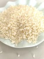 China Japanese Style White Panko Bread Crumbs 2-12mm 1kg 10kg Bulk Packaging for sale