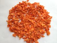 China 10×10×3mm Dehydrated Carrot Granules with 7% Max Moisture Content - ISO, FDA, HACCP Certified Food Dehydrator Chips for sale