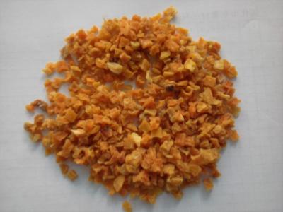 China Orange Dehydrated Sweet Potato 10x10x10mm Natural Food Grade No Additives for sale