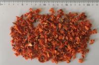 China Feed Grade Dried Carrot Chips 10×10×3mm with 7% Max Moisture for Animal Feed Applications for sale