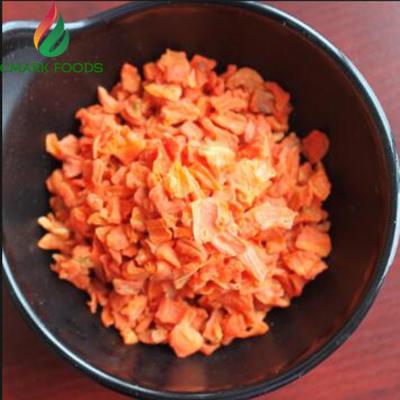 China HALAL Certified 100% Natural Puffed Dried Carrot Slices 10×10×3mm Size with 7% Max Moisture and 12 Month Shelf Life for sale