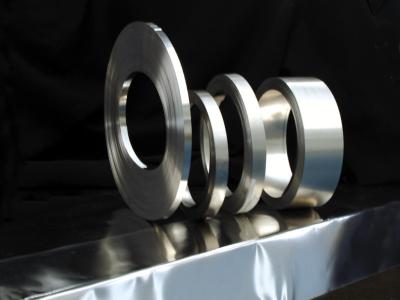 China HV160-400 and 2B BA, SUS430 Stainless Steel Coil with 0.3-1.0mm(+-0.01mm) thickness for sale