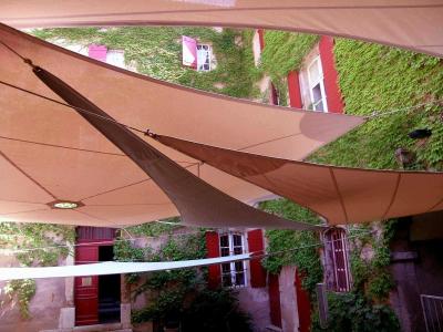 China Water Resistant Shade Sail Sun Canopy Patio Awning Garden Rectangle 160gsm 300D for sale