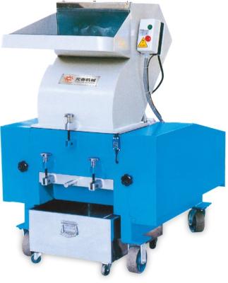 China 400-500kg/H Plastic Crusher Machine , 15000w Plastic Waste Crusher Machine for sale