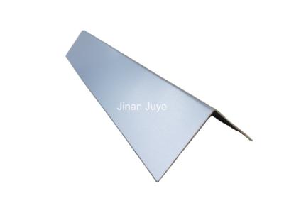 China 2 Inch Aluminum Angle Bar Square Rush Alloy  Large Dimension Black White  1x1 for sale