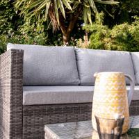 China Leisure Outdoor AJUNION 4 Seat Wicker Rattan Garden Furniture Sofa Corner Lounge Set for sale