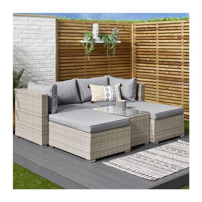China 5 Piece Wicker Rattan Modular Outdoor Sofa Modern Design Style L70xW40xH39cm Table Size for sale