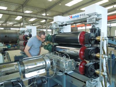 China 800mm-1600mm width Heat shrinkable sleeve production line for sale
