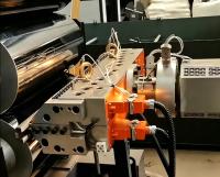 China HDPE and PE Wrap Sheet Extruder with 150 - 500 kg/h Capacity and T-Die for Industrial Pipeline Protection for sale