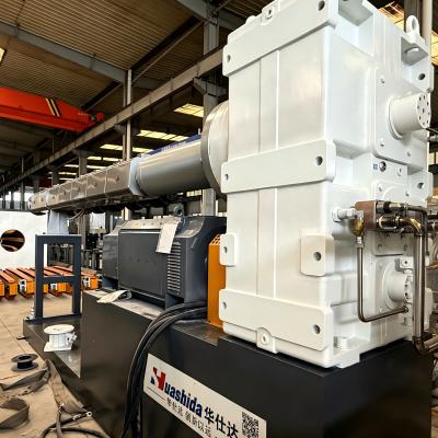 China PE Vacuum Calibrating Extrusion Line for Pre-Insulated Pipe Production for sale