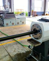 China HDPE Pipe Production Line with 16 - 1200 mm Range, Vacuum Calibration, and Over 250 Kg/H Capacity for sale