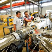 China High Output HDPE PE100 Pipe Extrusion Line for Municipal Water Gas Supply for sale