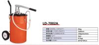 China LD-7002A Air-operated Grease Pump for sale