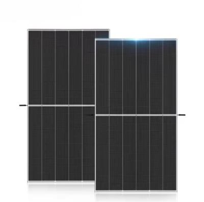 China Residential Trina TSM-DEG20C.20 585W-605W Monocrystalline Solar Panel with Half Cell for sale