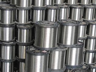China Stainless Steel Wire 5mm to 0.025mm Diameter in 304, 304L, 316, 316L Grades for Industrial Applications for sale