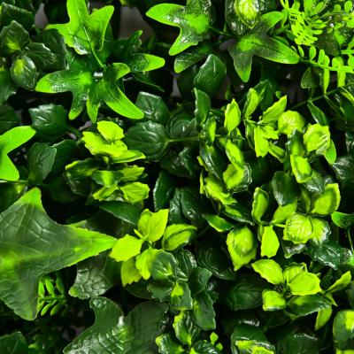 China Oem Manufacture Supplier Of Artificial Wall Plants Panel Vertical Garden Grass Greenery Wall Panel for sale