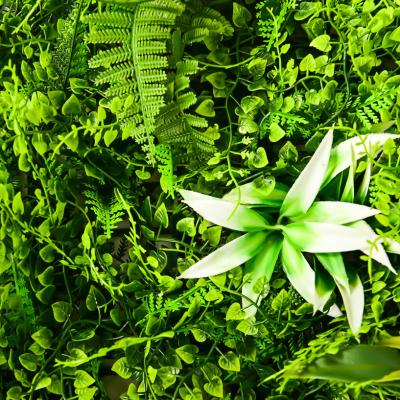 China Good Quality Affordable Wholesale Customized Artificial Wall Plants Panel Vertical Garden Green for sale
